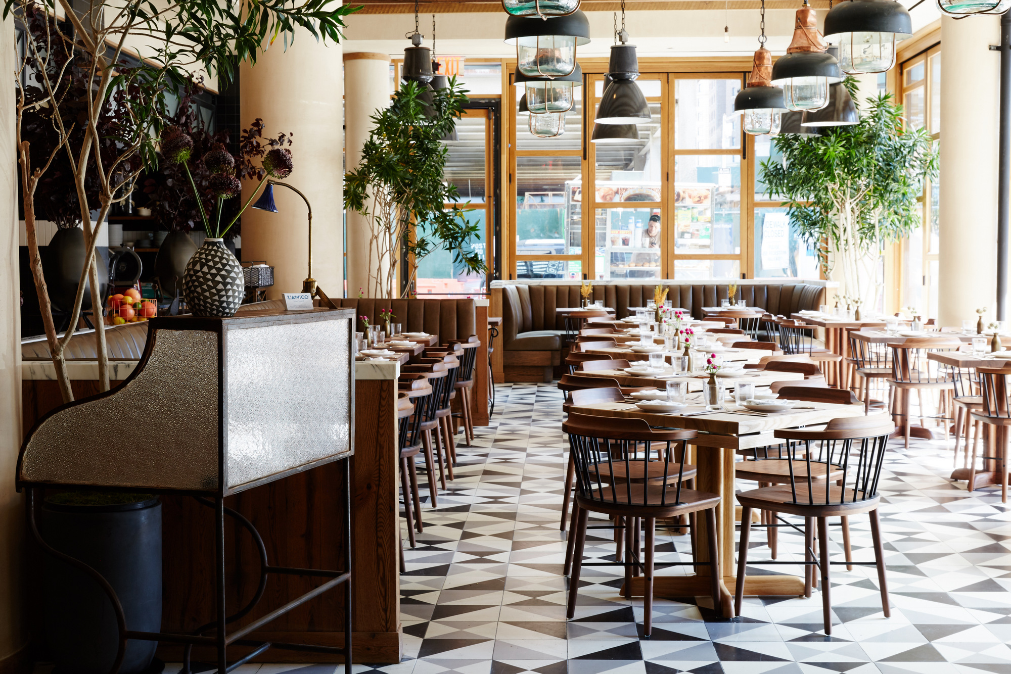 L'Amico - Hospitality Snapshots