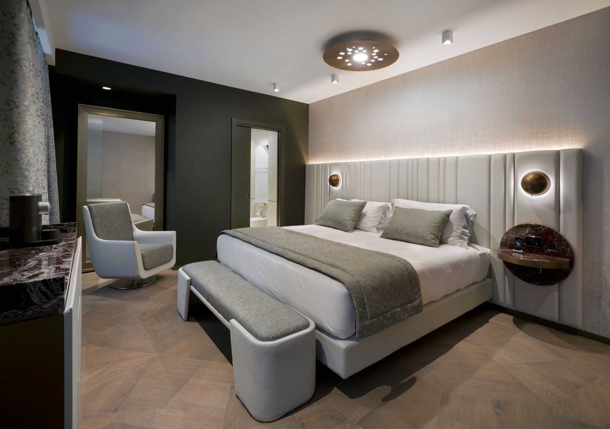 The Pantheon Iconic Rome Hotel - Hospitality Snapshots