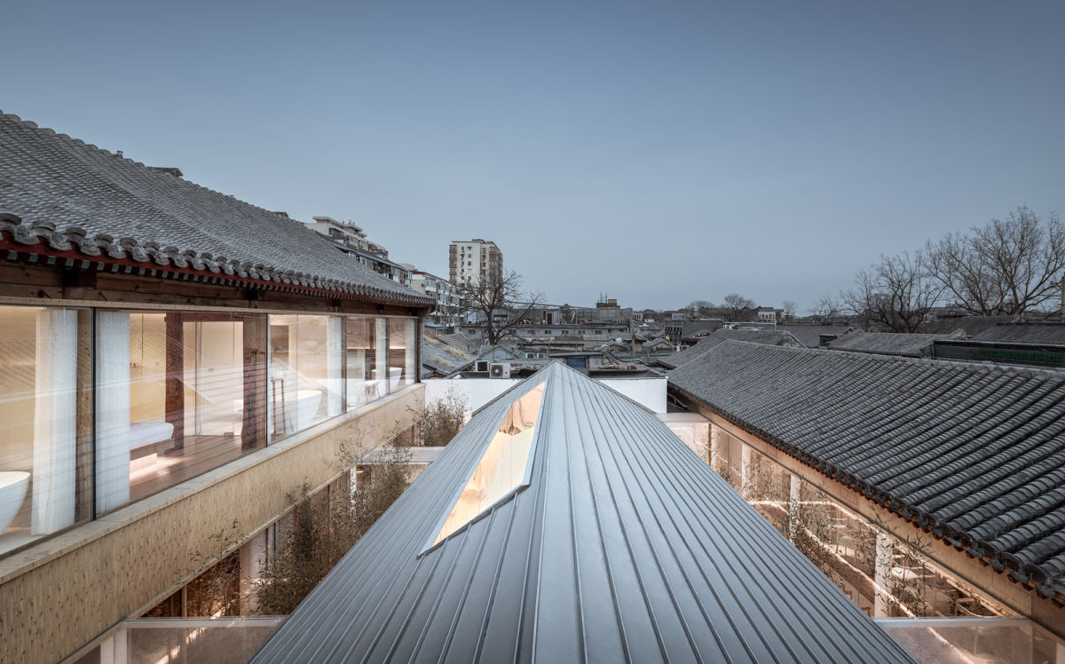 Layering Courtyard Hotel - Hospitality Snapshots
