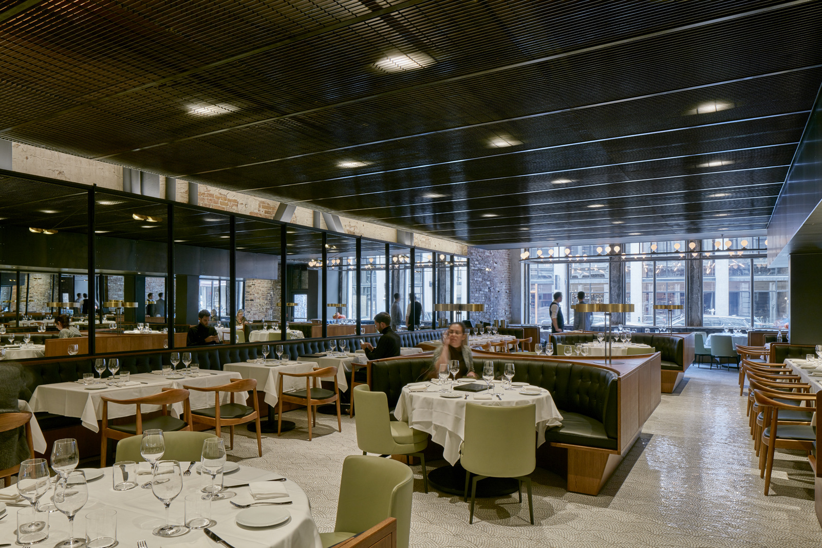 Restaurant Le Monarque - Hospitality Snapshots