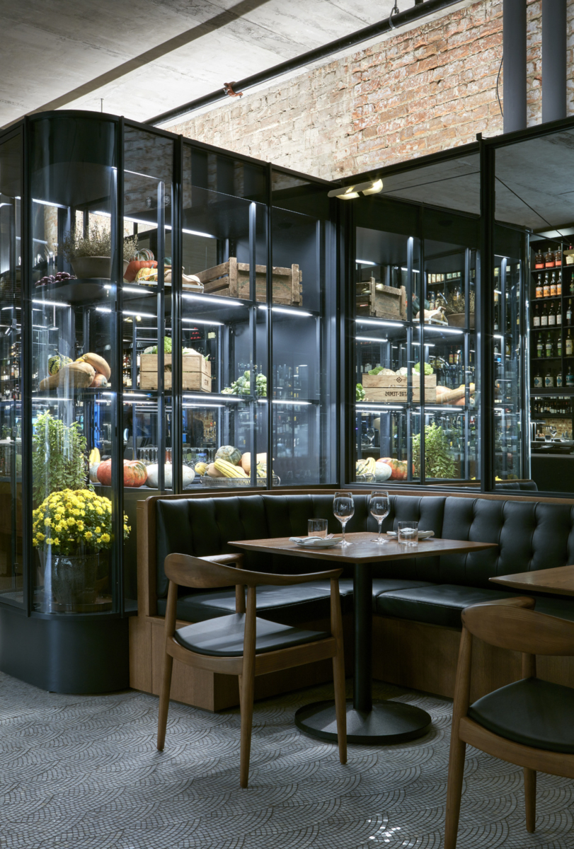 Restaurant Le Monarque - Hospitality Snapshots