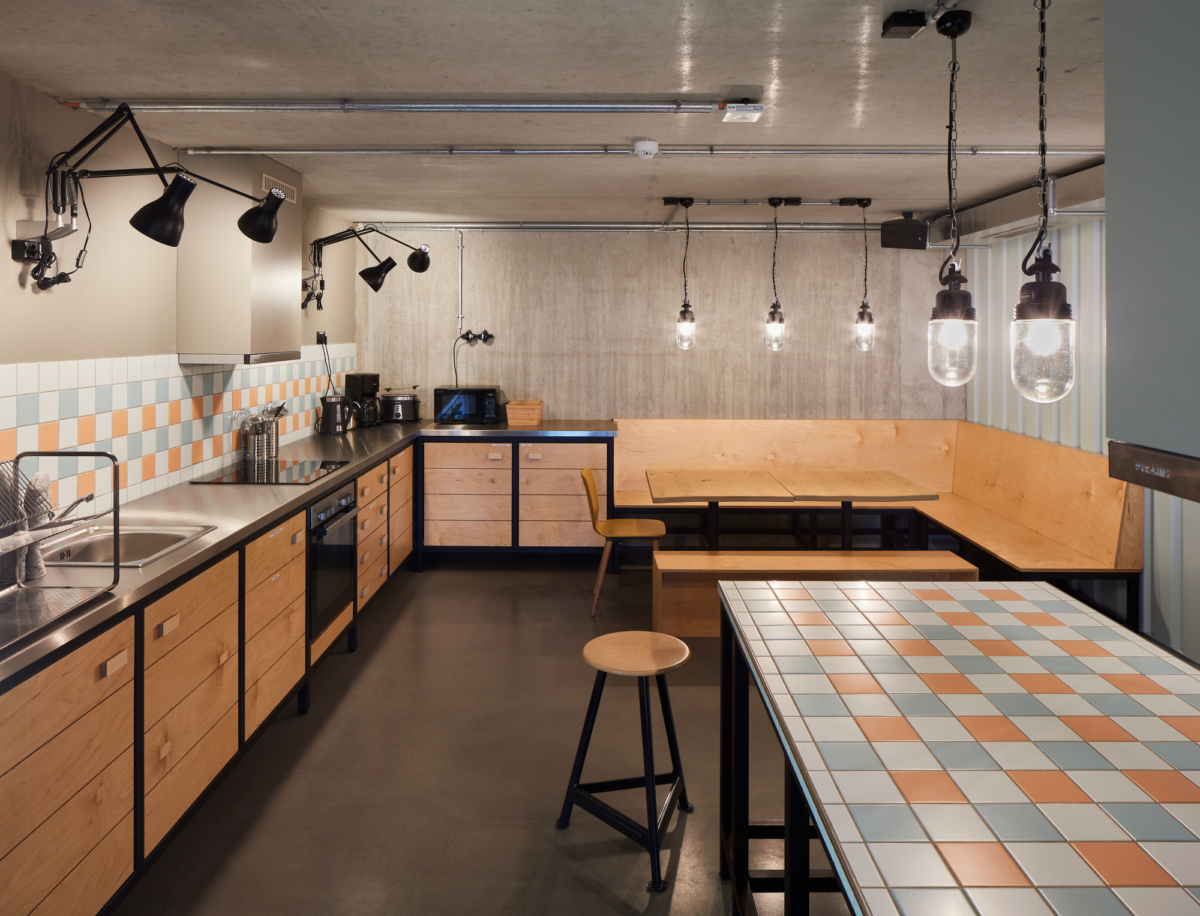 Dock Inn Hostel - Hospitality Snapshots