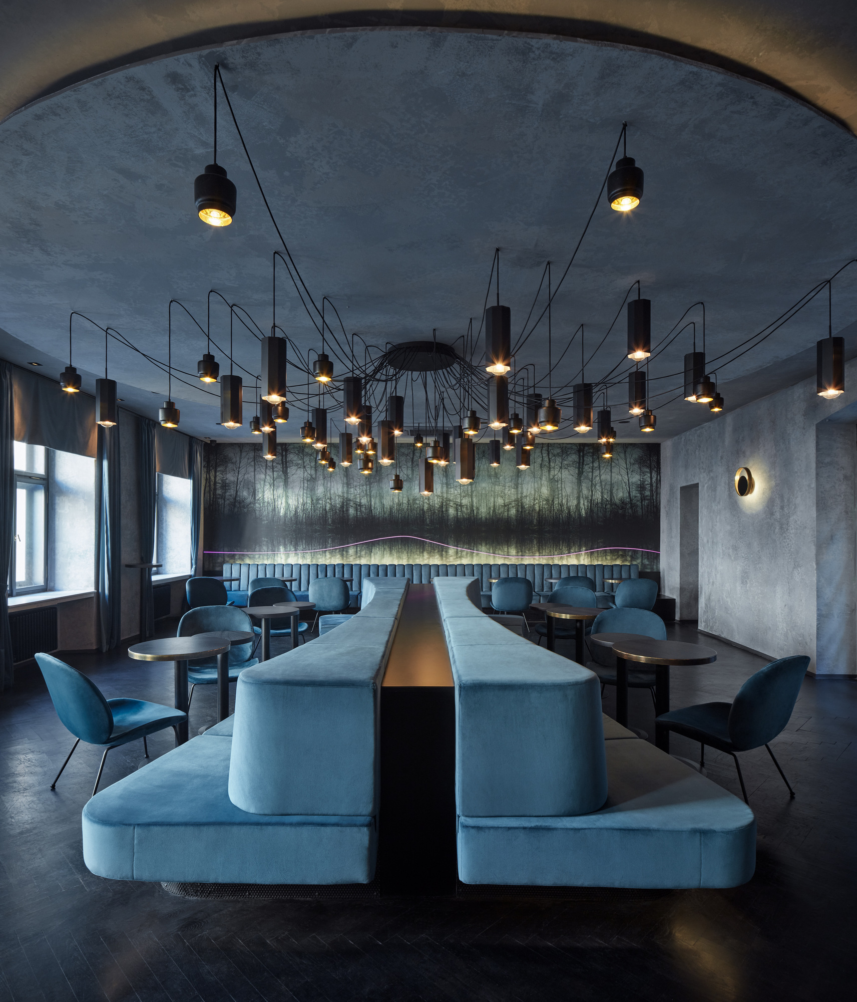 Moon Club & Lounge - Hospitality Snapshots