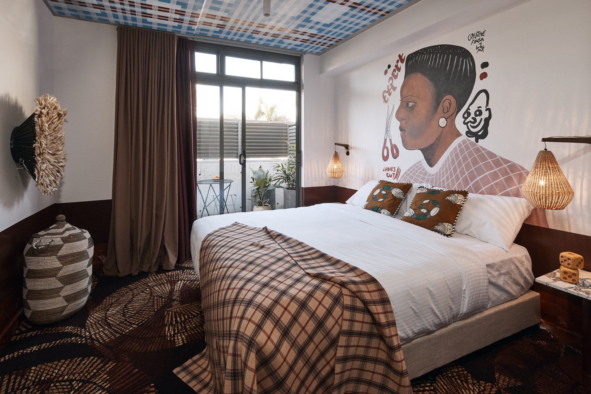 Hotel Collectionist - Hospitality Snapshots