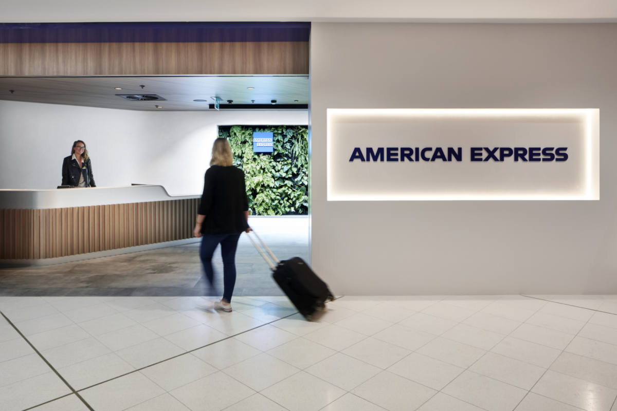American Express Lounge T1 Sydney International Airport - Hospitality ...