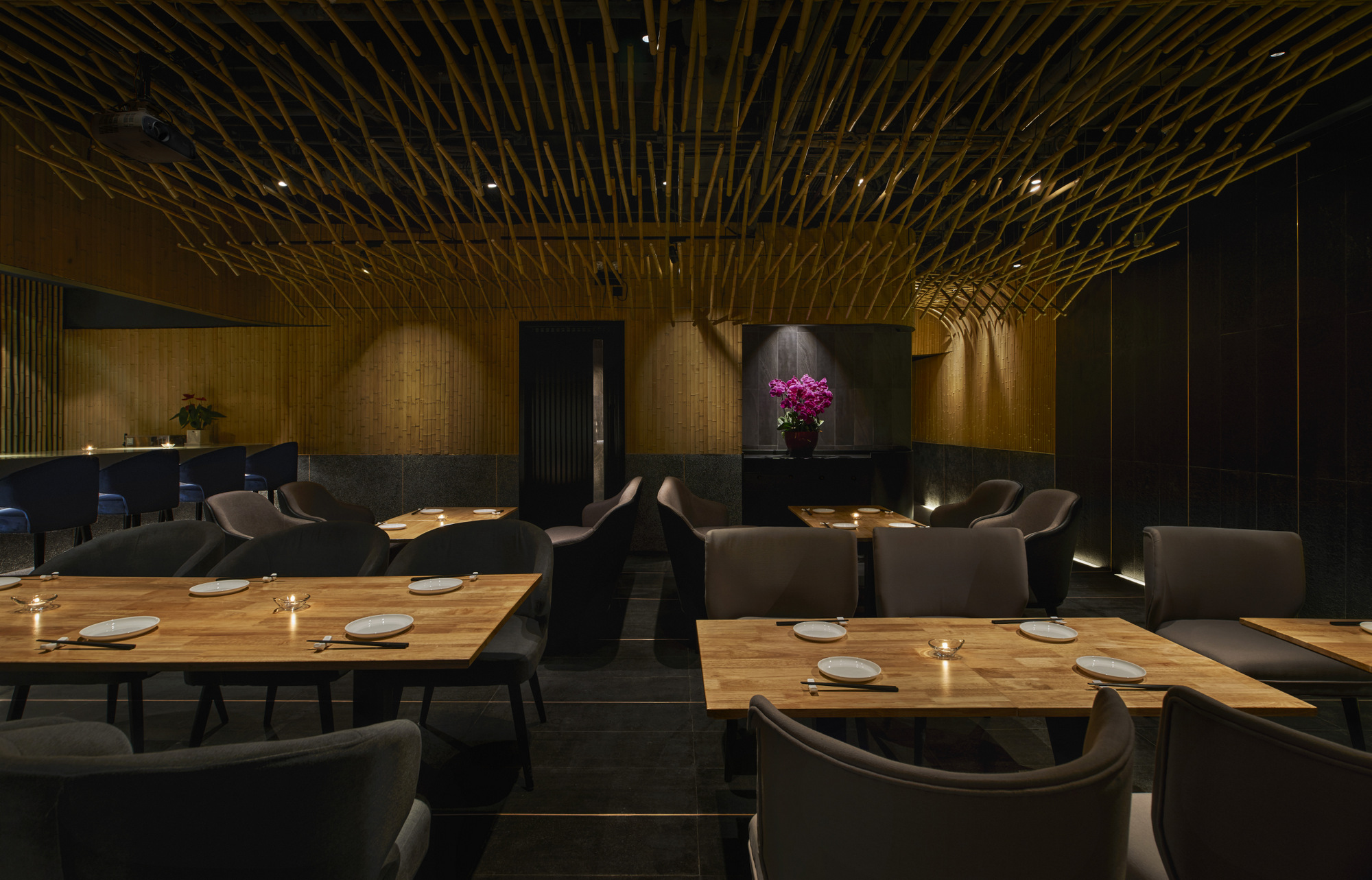 Dongshang Restaurant - Hospitality Snapshots