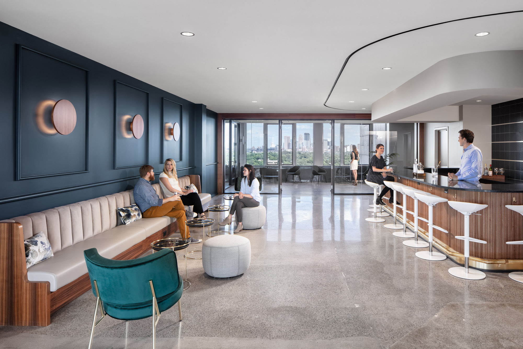 3701 Wayzata Amenity Space - Hospitality Snapshots