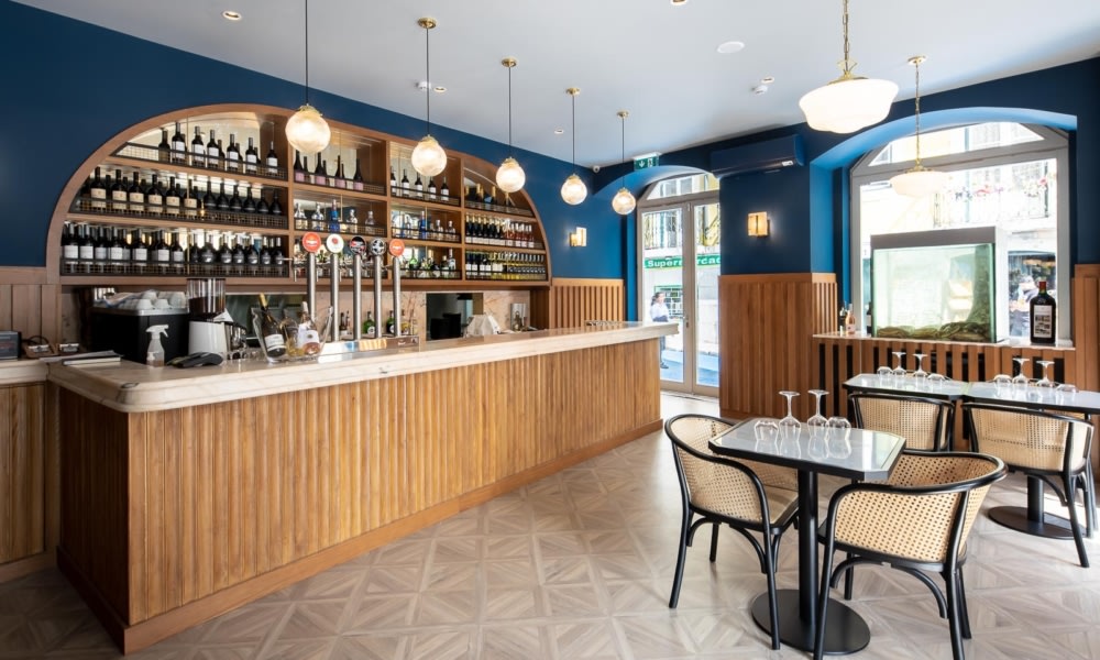 Deep Blue Restaurant - Hospitality Snapshots