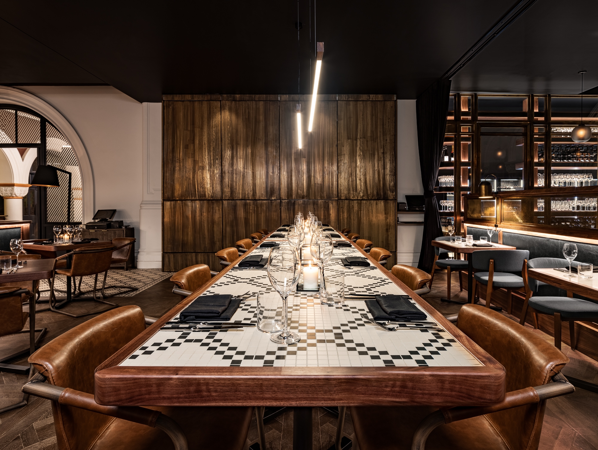 Esquire Restaurant and Bar - Hospitality Snapshots