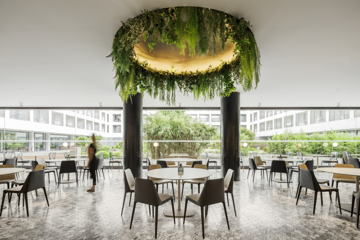 Koi Restaurant - Hospitality Snapshots
