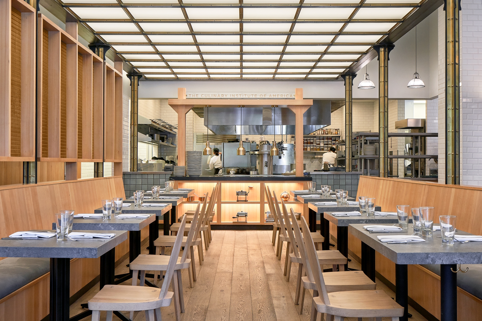 Savor Restaurant - Hospitality Snapshots