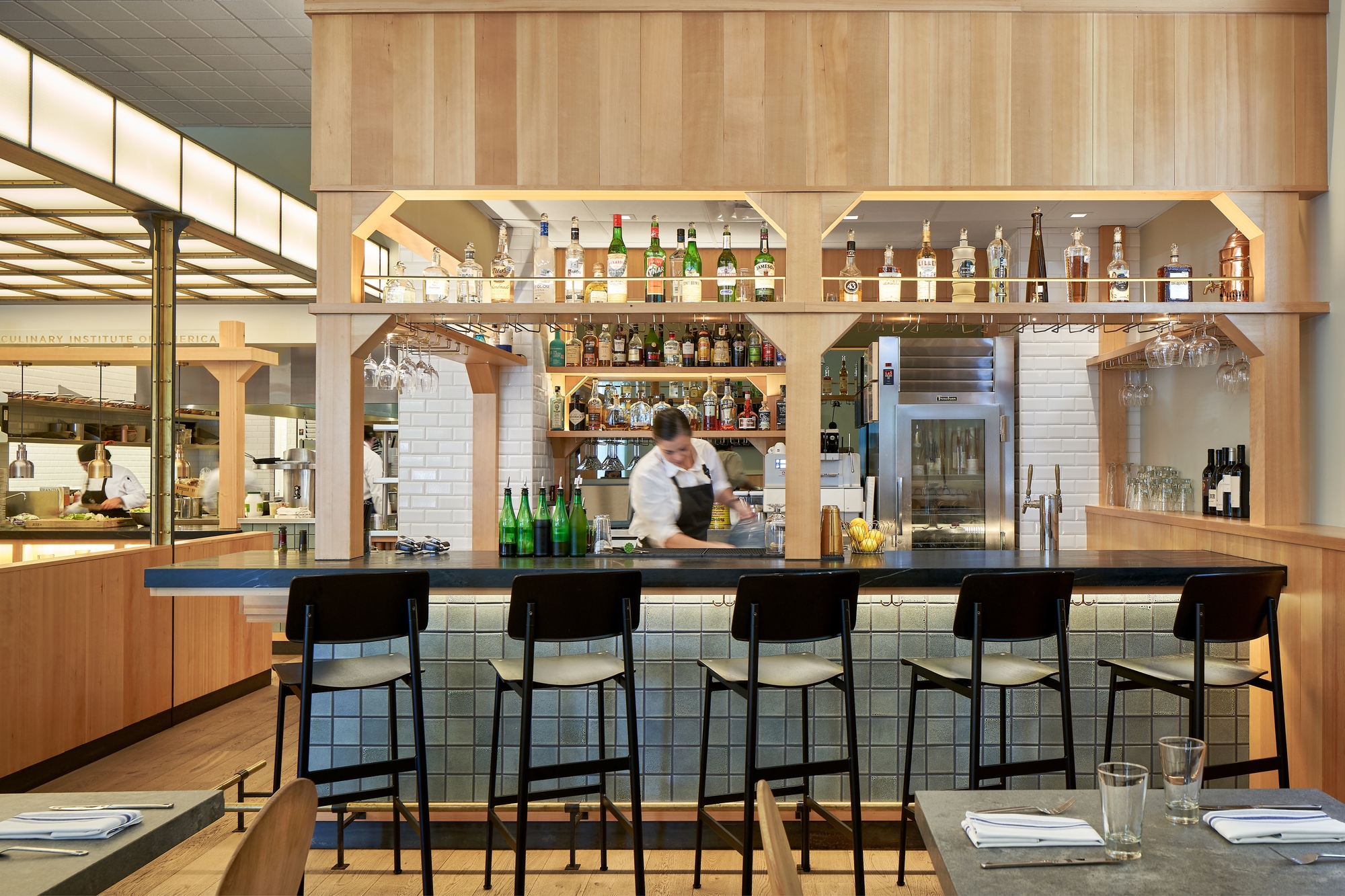 Savor Restaurant - Hospitality Snapshots