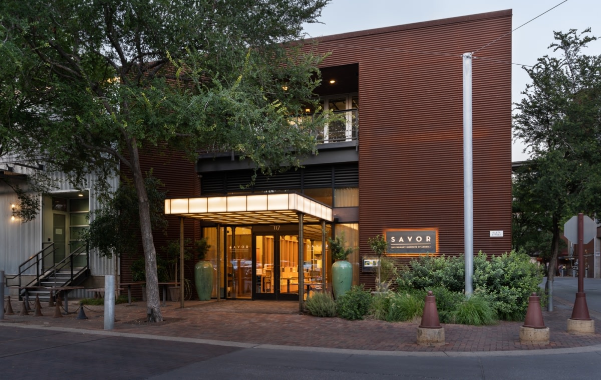 Savor Restaurant - Hospitality Snapshots