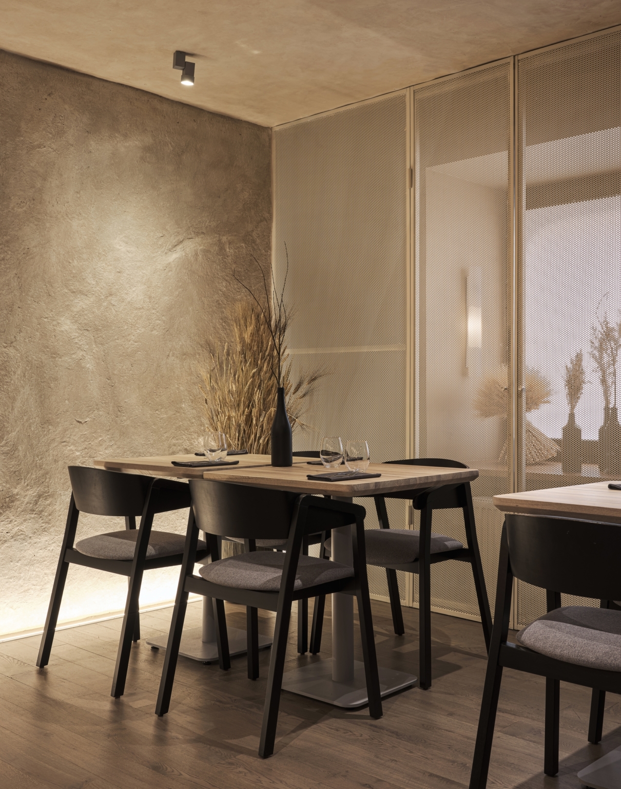 BUTCHER House Restaurant - Hospitality Snapshots