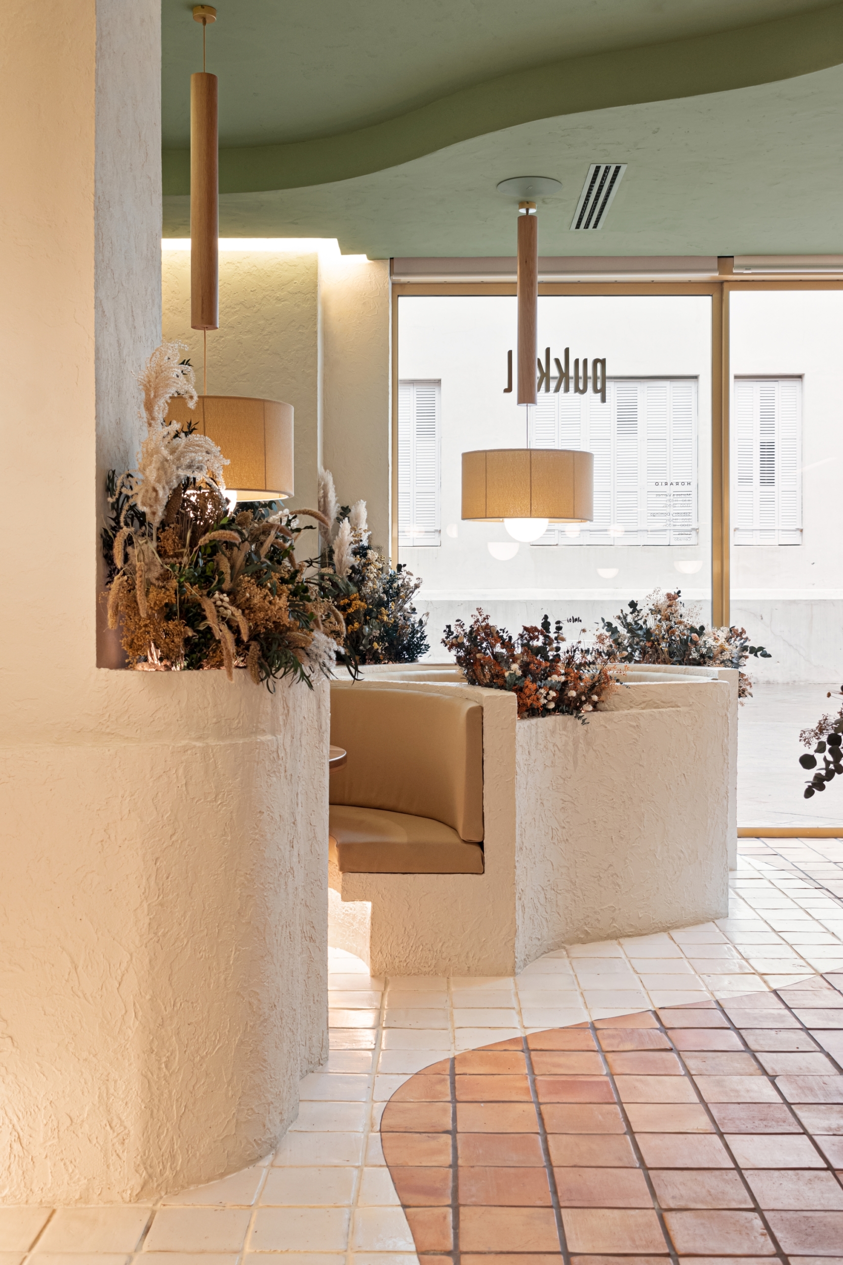 Pukkel Restaurant - Hospitality Snapshots