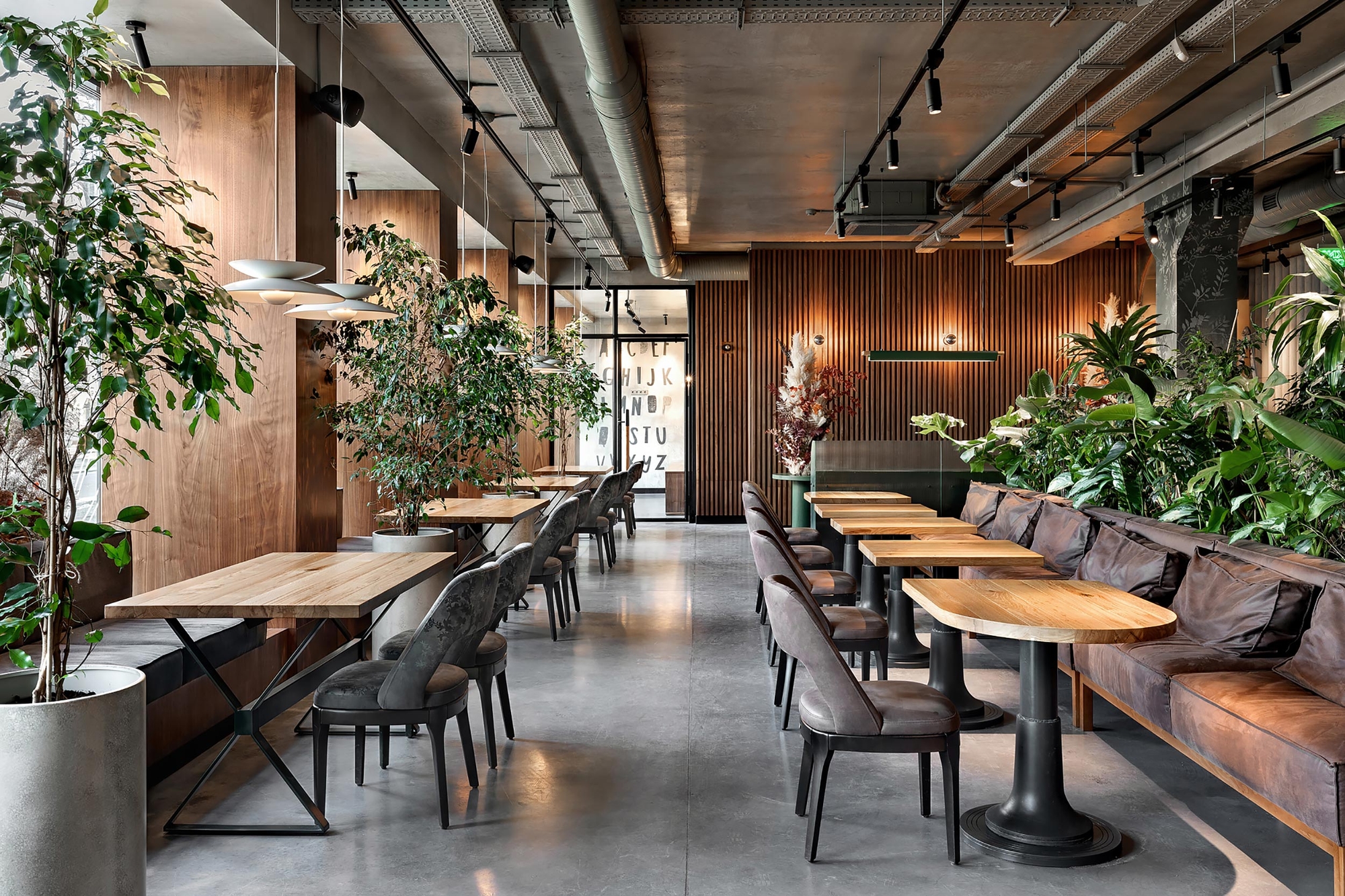 Residence Restaurant - Hospitality Snapshots