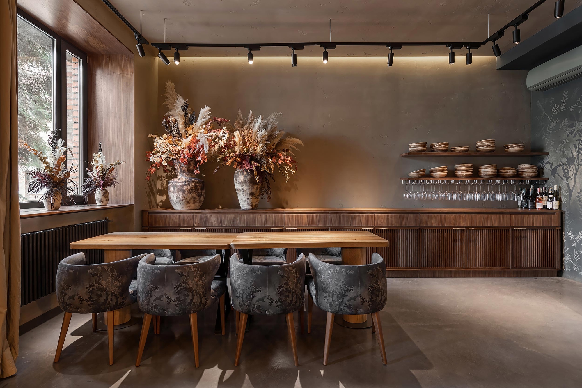 Residence Restaurant - Hospitality Snapshots