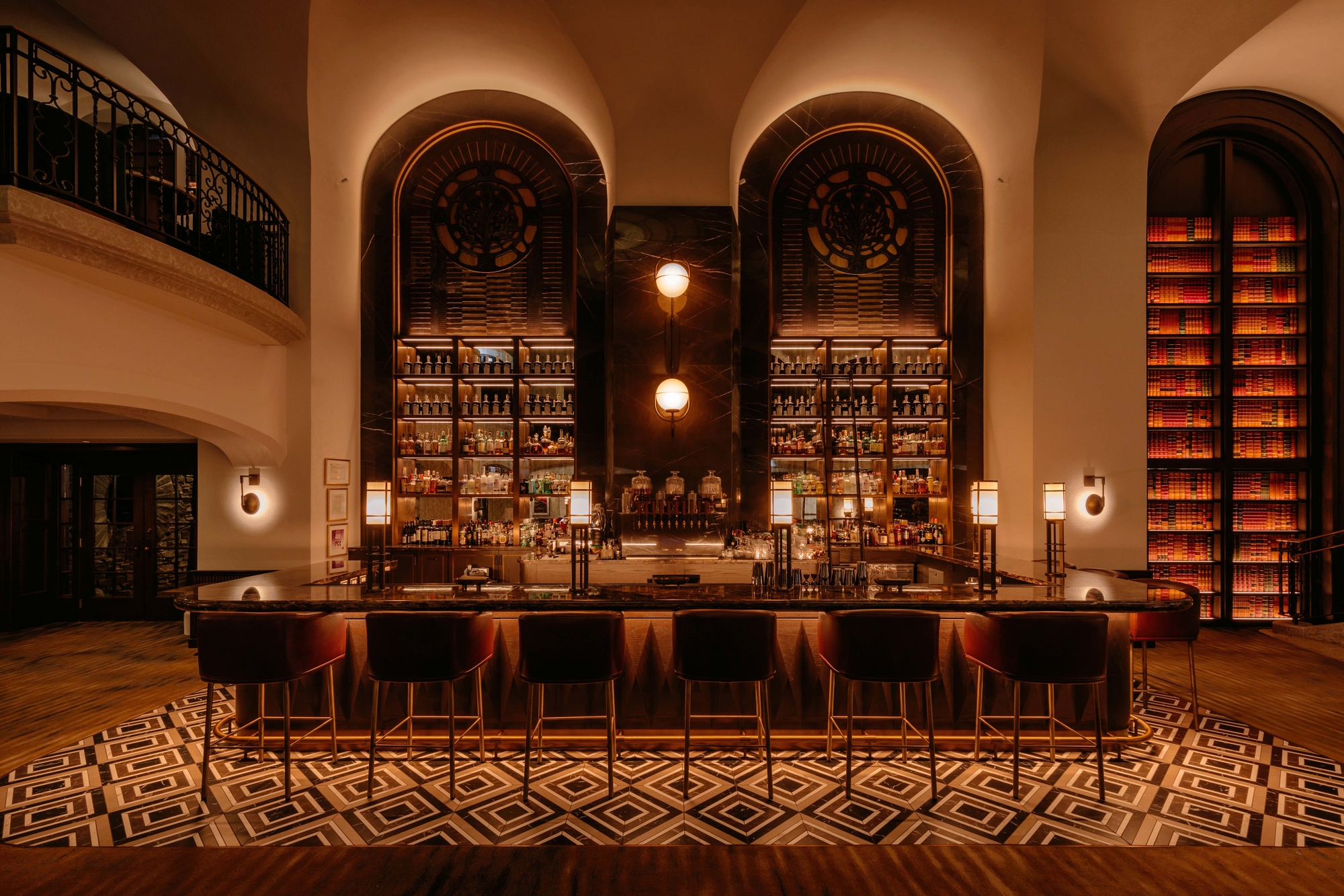 Rundle Bar - Hospitality Snapshots