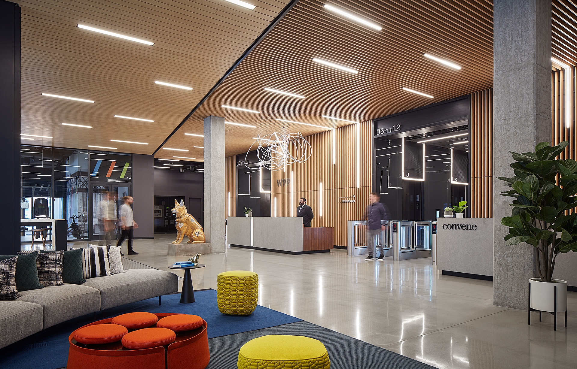 333 N Green Lobby and Amenity Spaces - Hospitality Snapshots