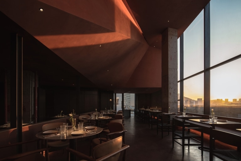 Return Restaurant - Hospitality Snapshots