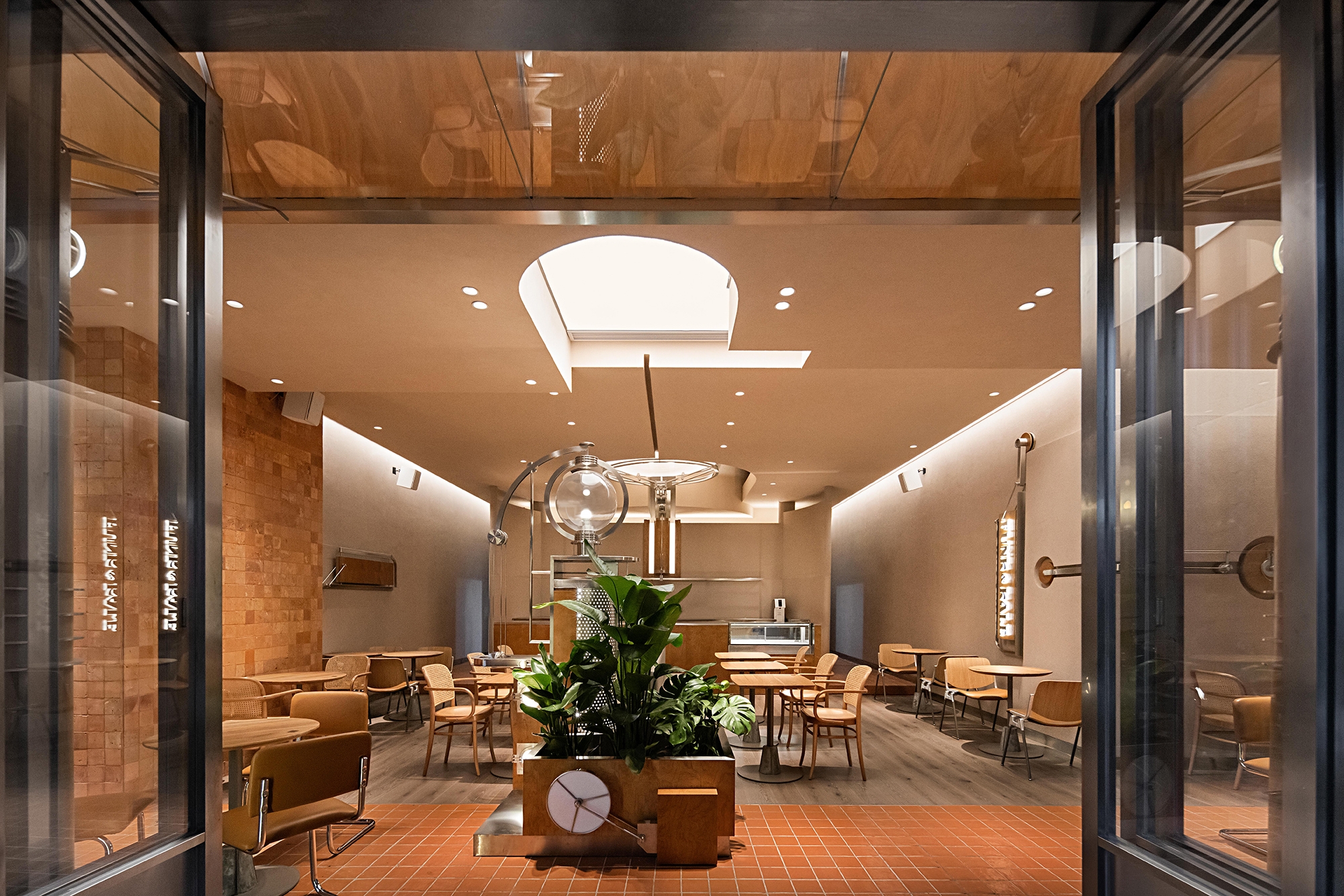 FUNK & KALE Restaurant - Hospitality Snapshots