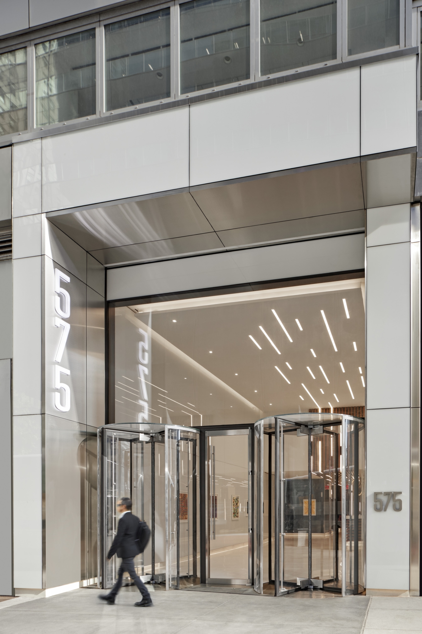 575 Madison Avenue Lobby - Hospitality Snapshots