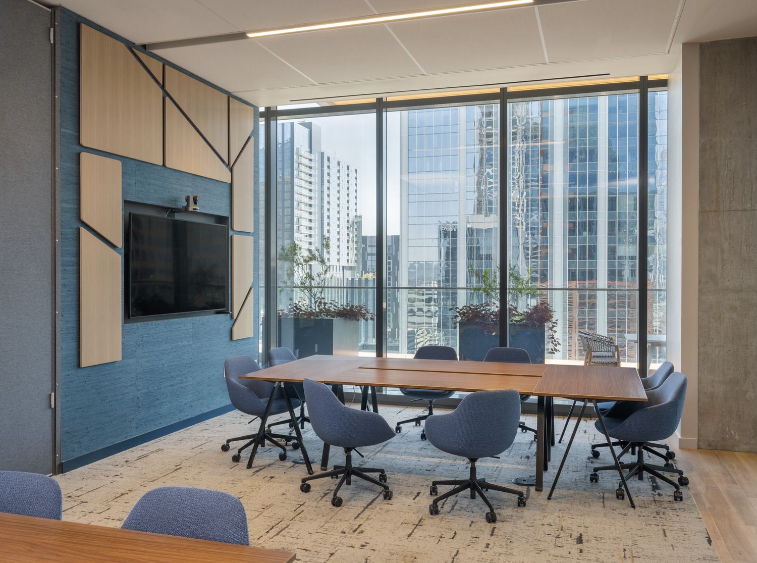 405 Colorado Building Austin - Hospitality Snapshots