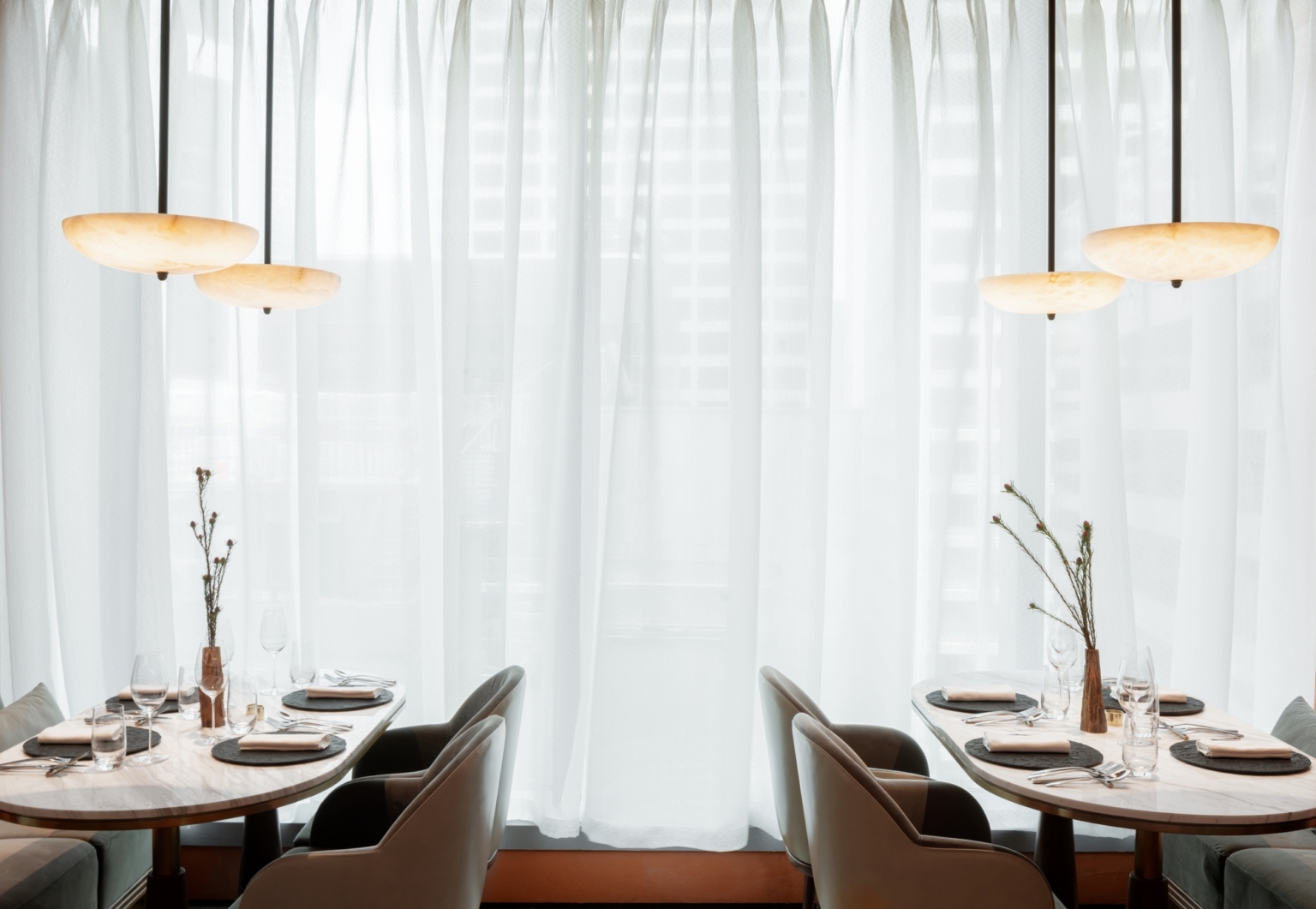 1111 Ones Restaurant & Lounge - Hospitality Snapshots