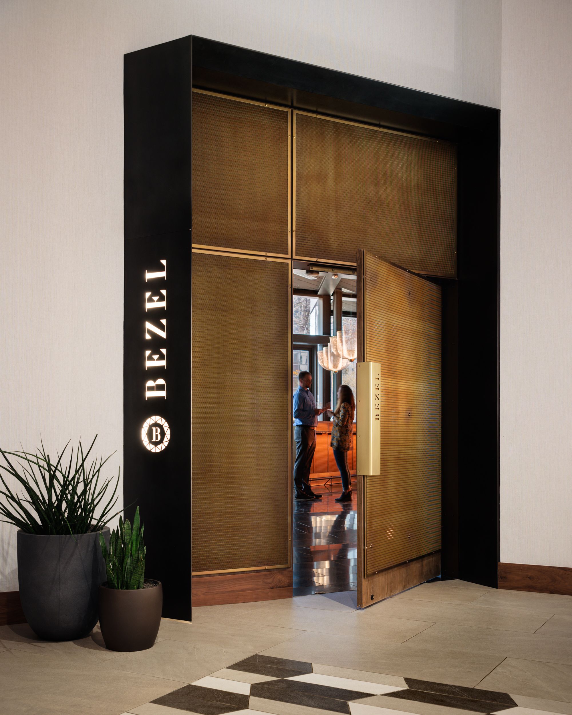 BEZEL Bar - Hospitality Snapshots