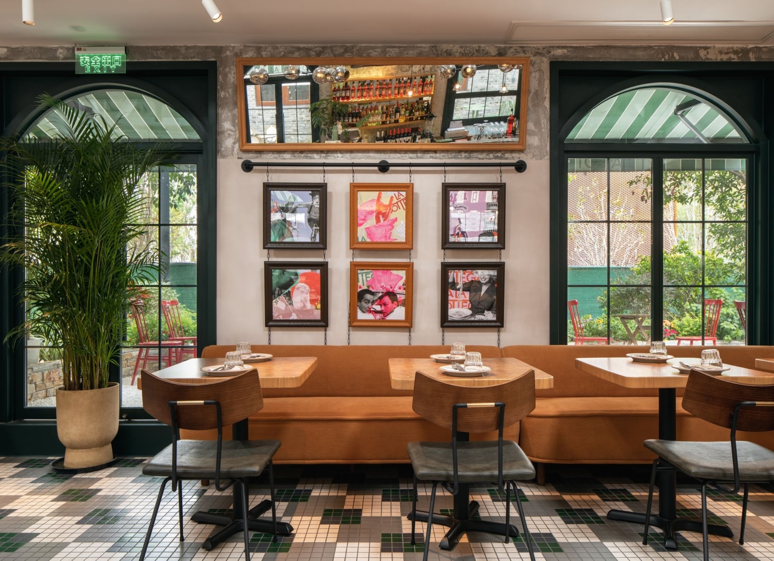 La Bottega Restaurant & Bar - Hospitality Snapshots