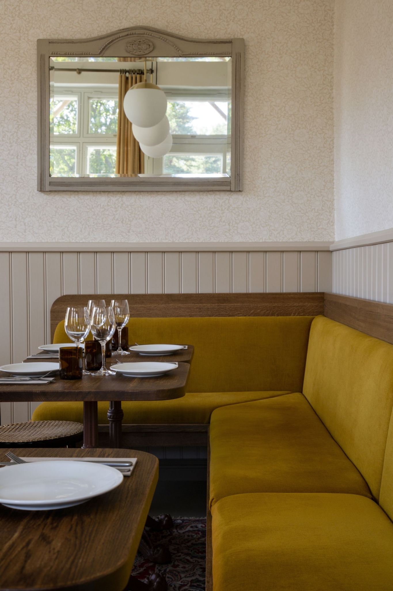 Elm Restaurant - Hospitality Snapshots