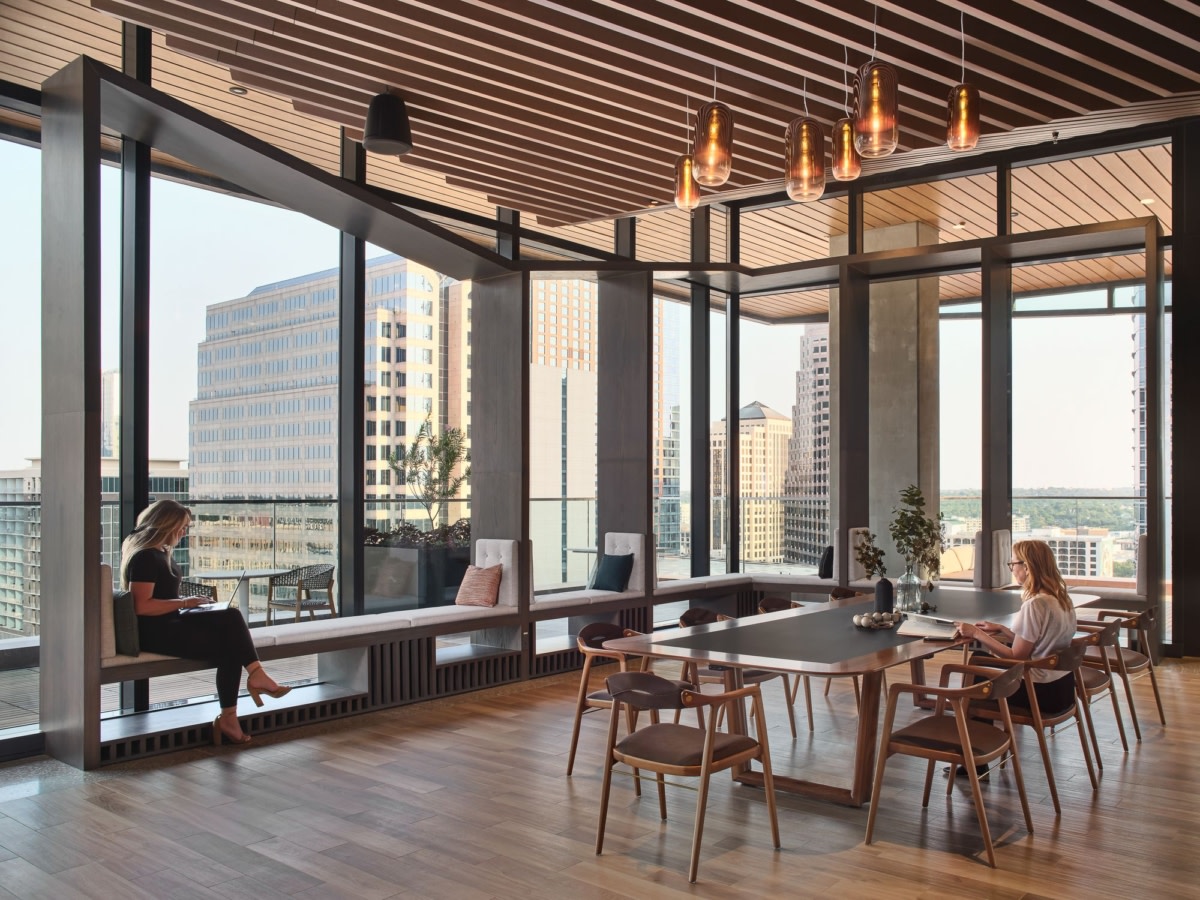 Sky Lounge - Hospitality Snapshots