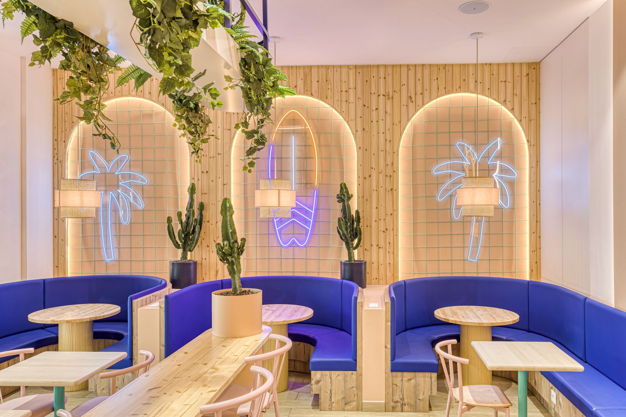 Pokawa Restaurant - Hospitality Snapshots