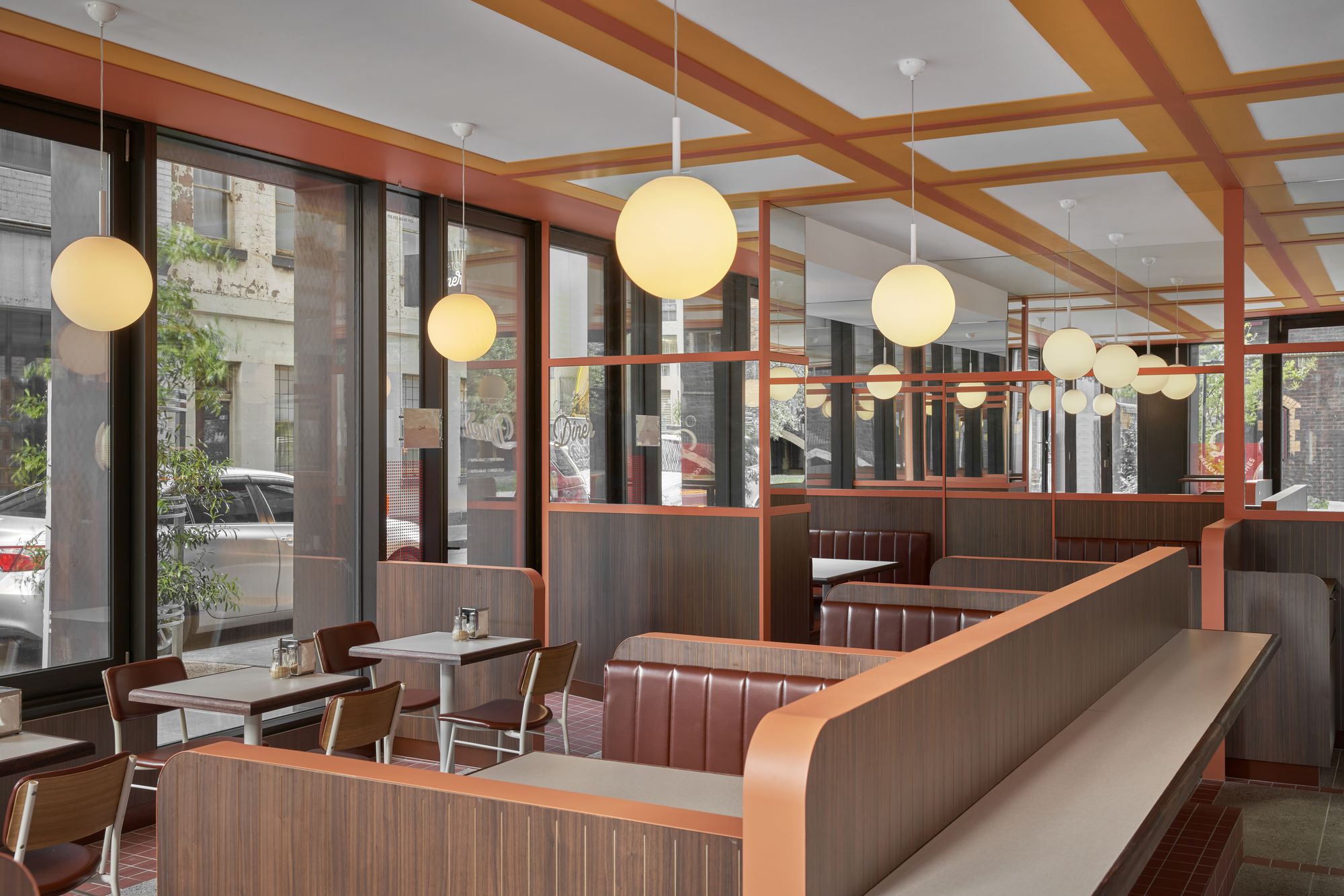 Operator Diner - Hospitality Snapshots