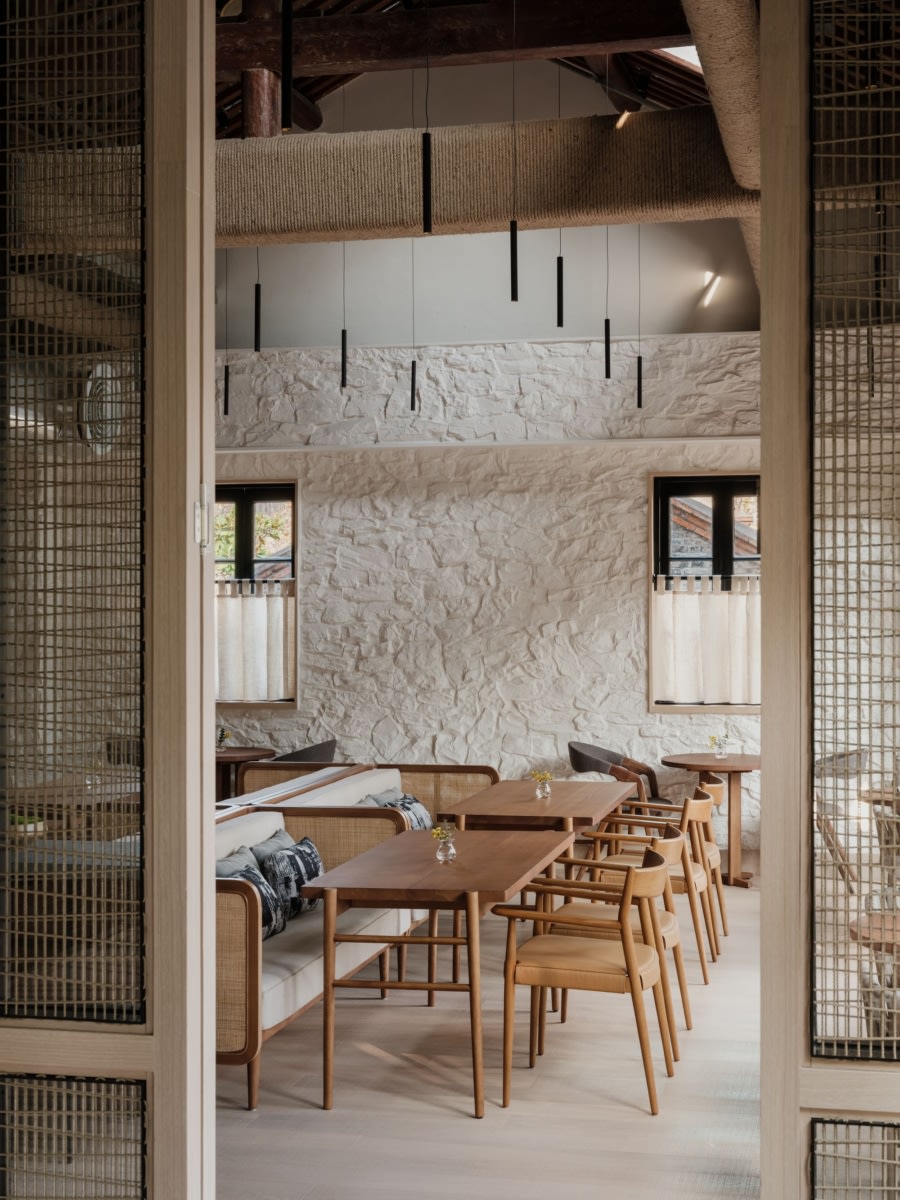 Coast by Gaga Restaurant - Hospitality Snapshots