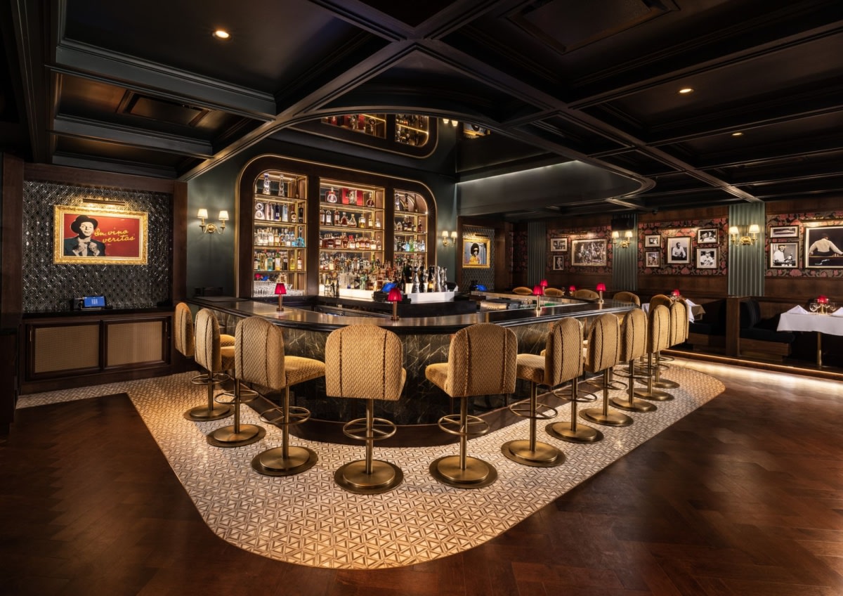 Runway 84 Restaurant - Hospitality Snapshots