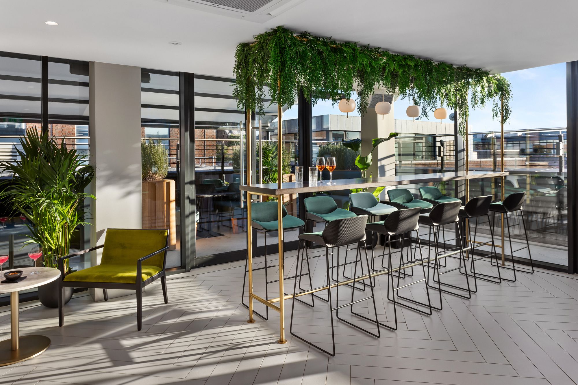 Hyde Bar & Restaurant - Hospitality Snapshots