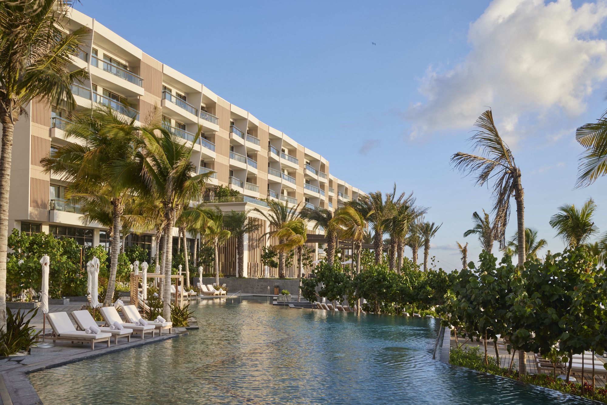 Waldorf Astoria Cancun - Hospitality Snapshots