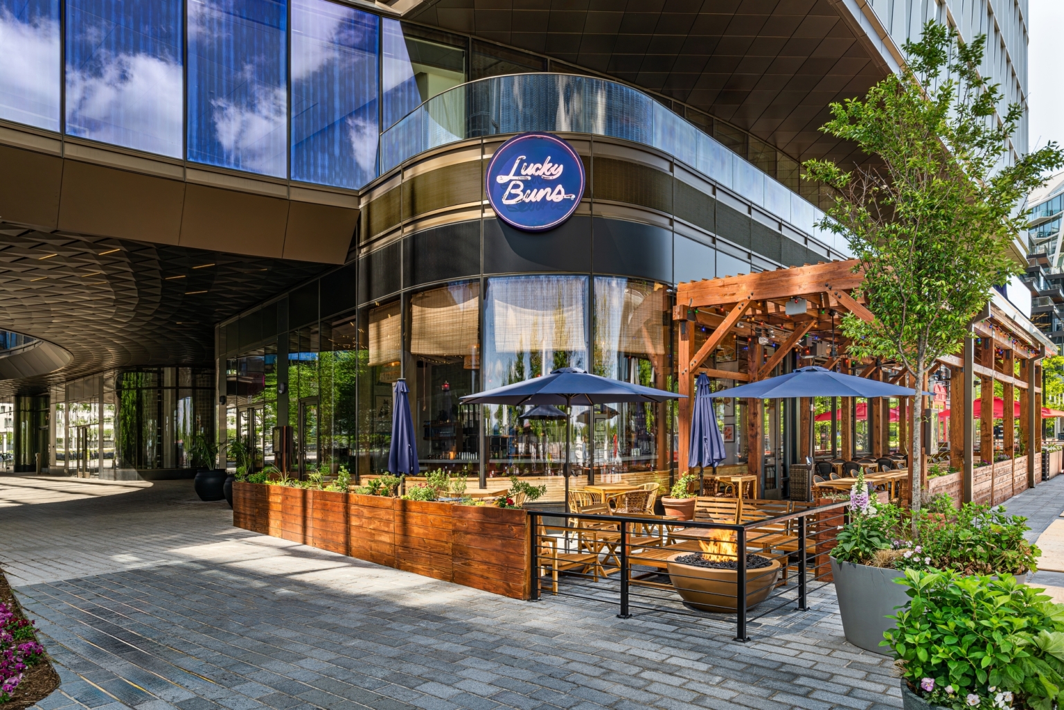 Lucky Buns Restaurant The Wharf - Hospitality Snapshots