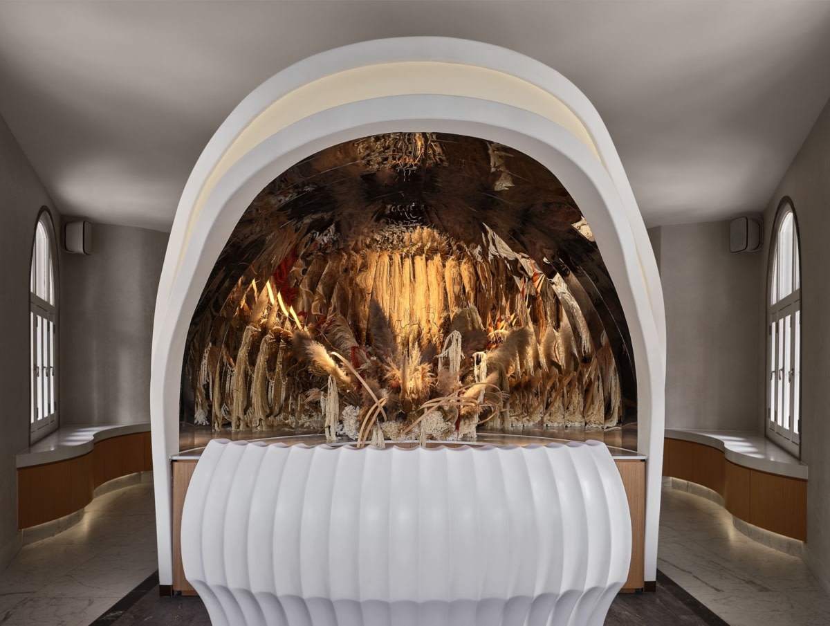 Restaurant Born - Hospitality Snapshots