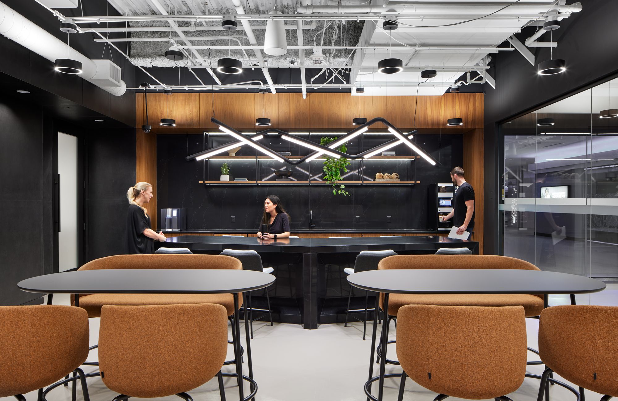 PWC Plaza Lobby and Amenity Space - Hospitality Snapshots