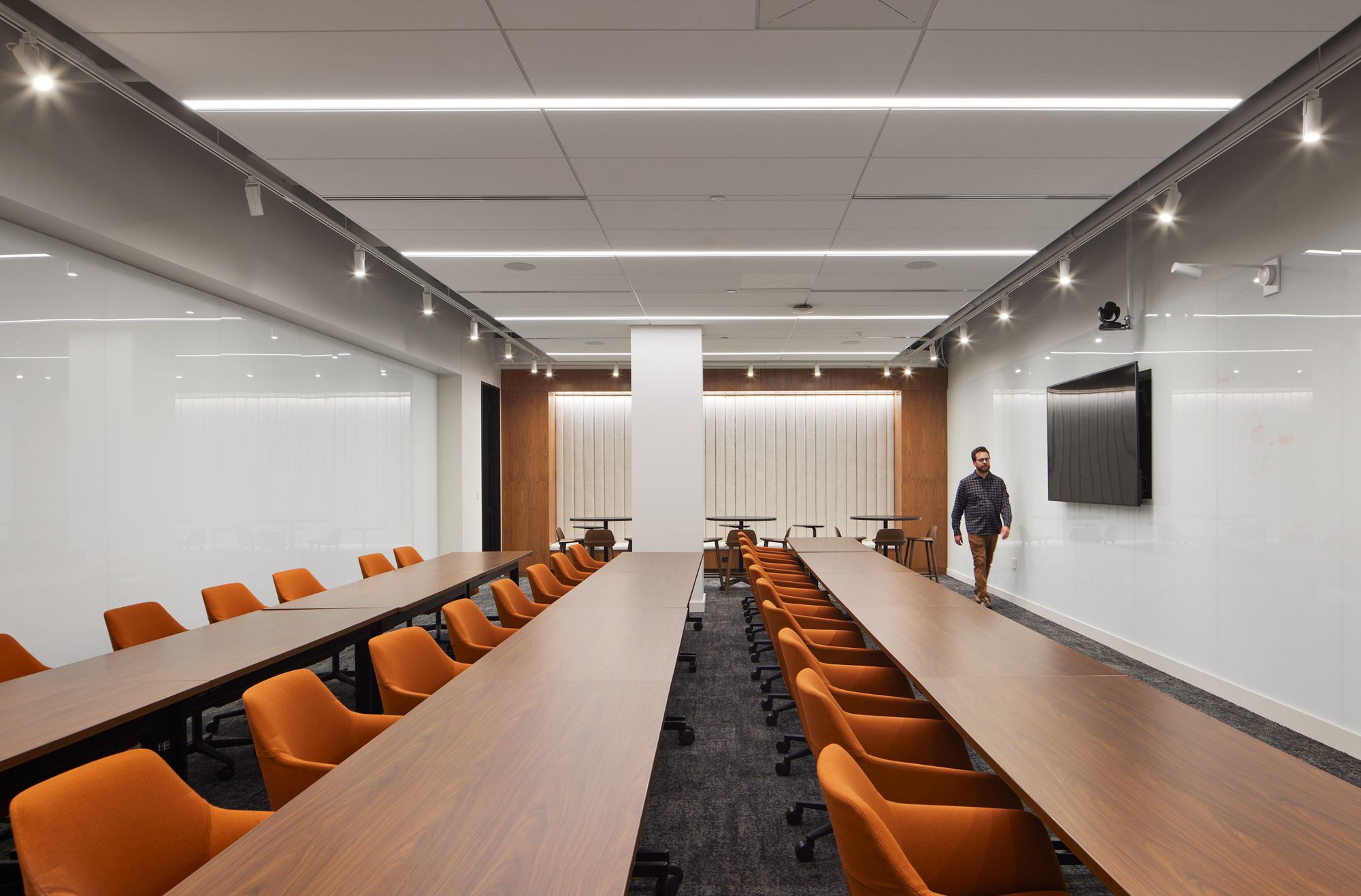 PWC Plaza Lobby and Amenity Space - Hospitality Snapshots