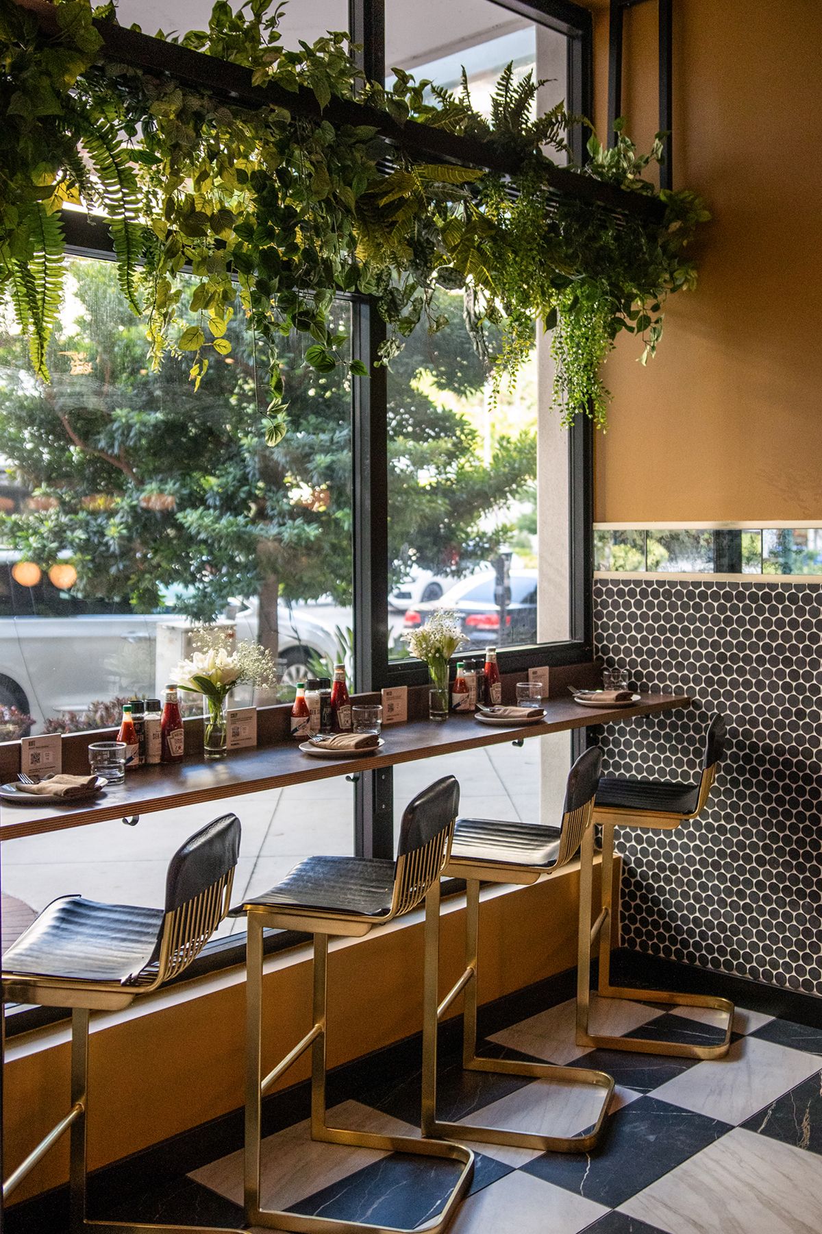 Palm Avenue Deli - Hospitality Snapshots