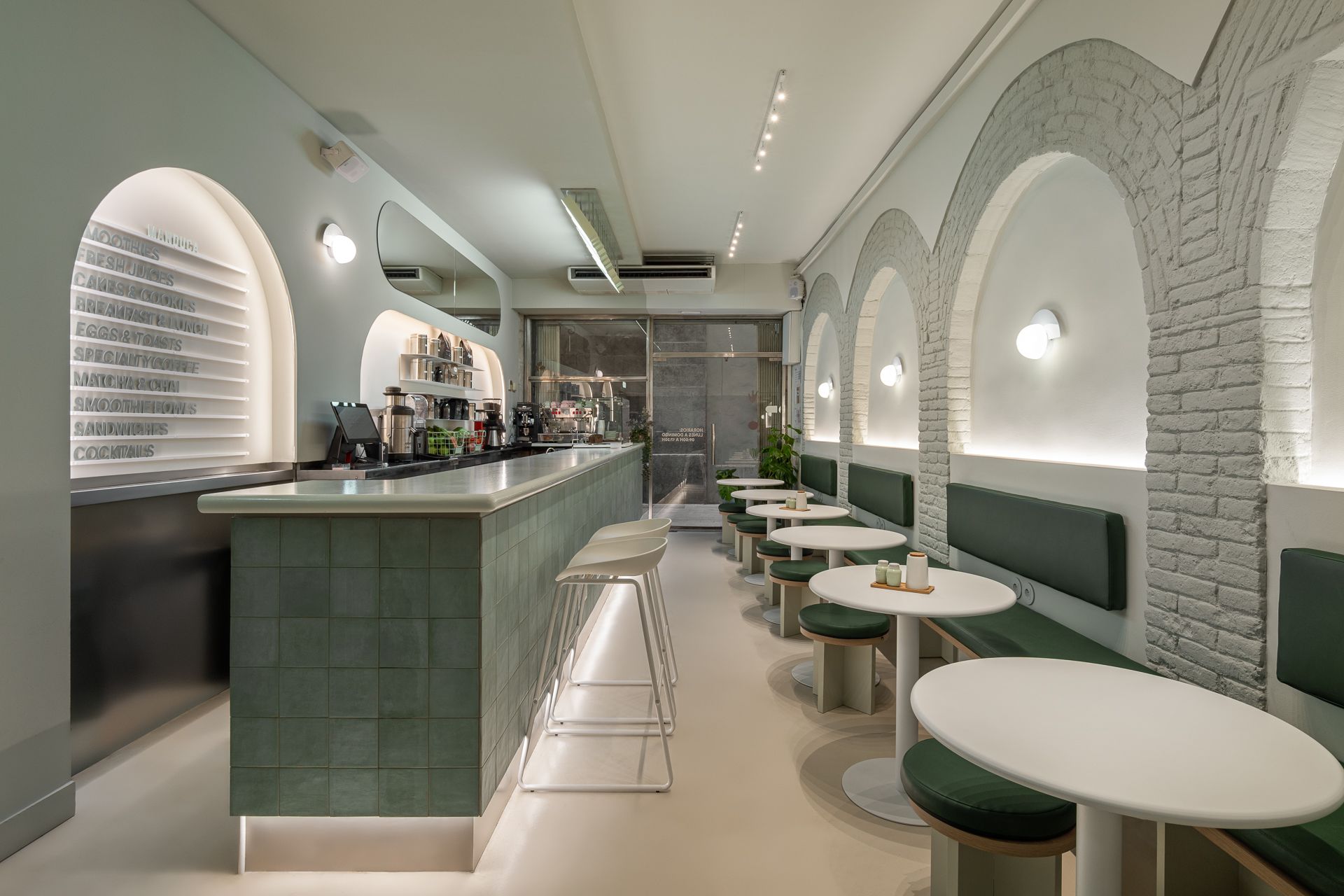 Manduca - Hospitality Snapshots