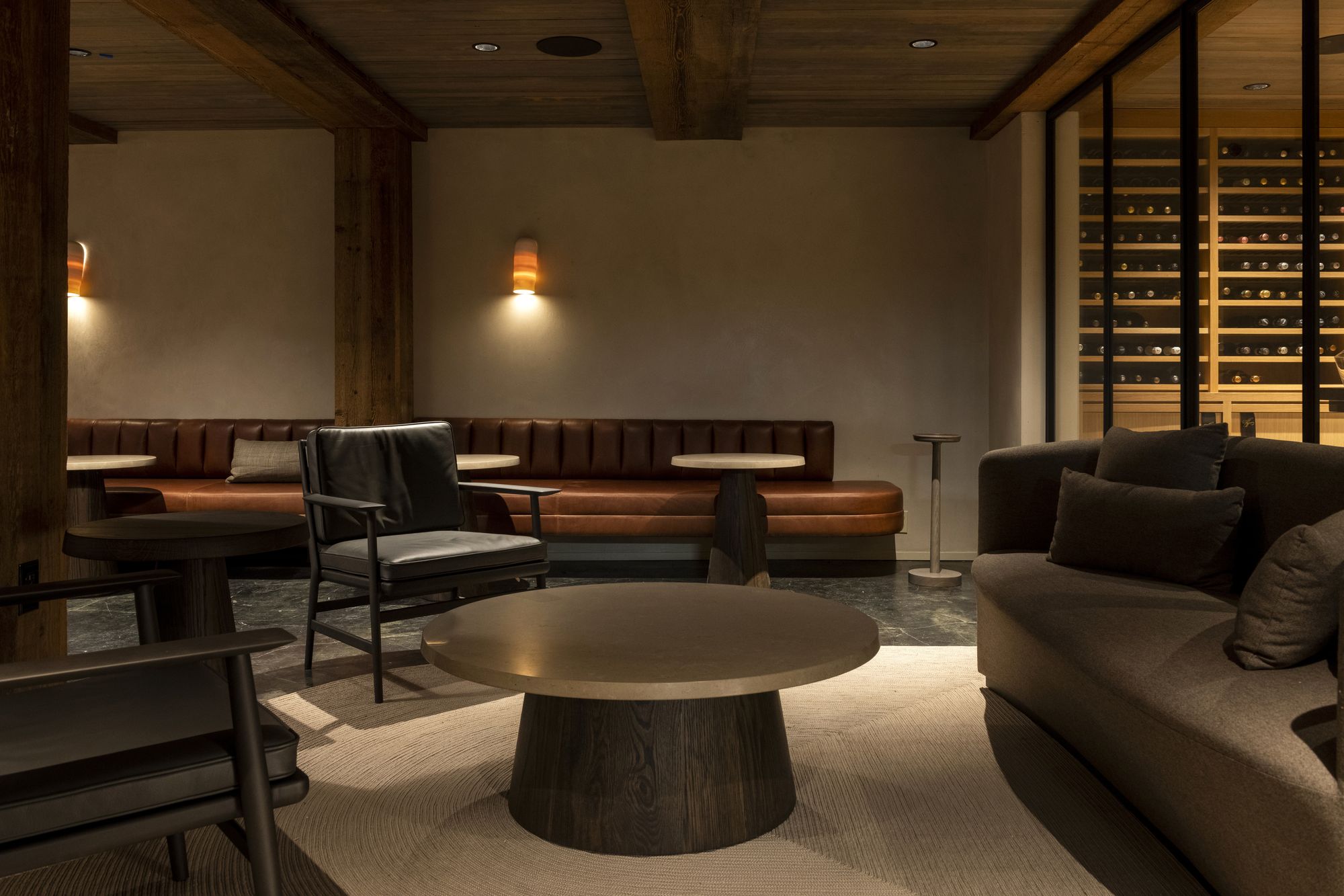 ōkta Restaurant - Hospitality Snapshots