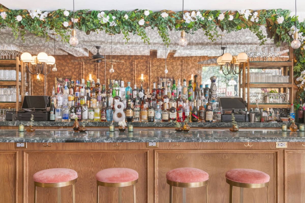 Ambra Restaurant - Hospitality Snapshots