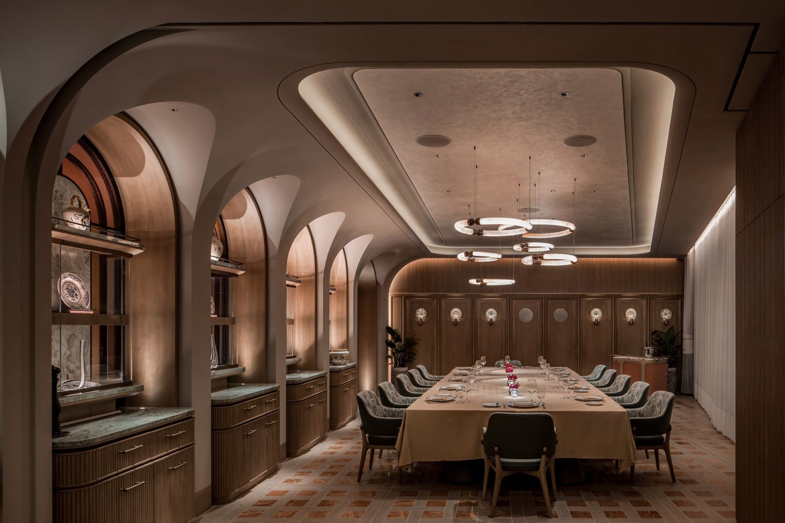 Sabatini Italian Restaurant - Hospitality Snapshots