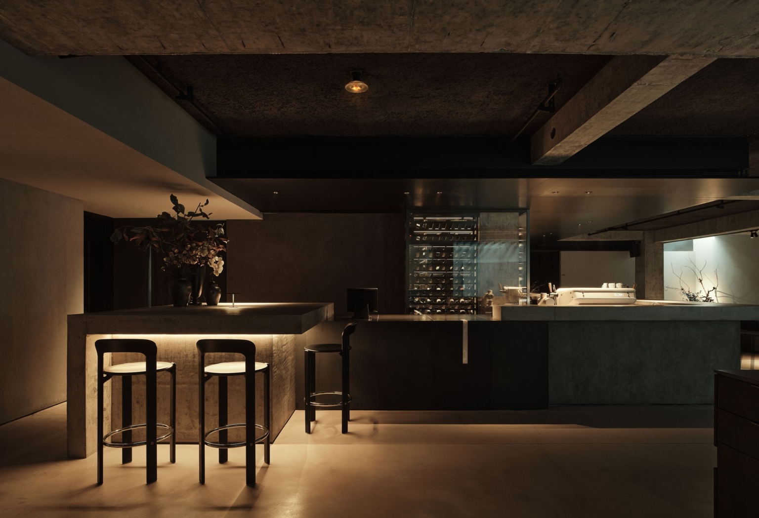 Shy Table Restaurant - Hospitality Snapshots