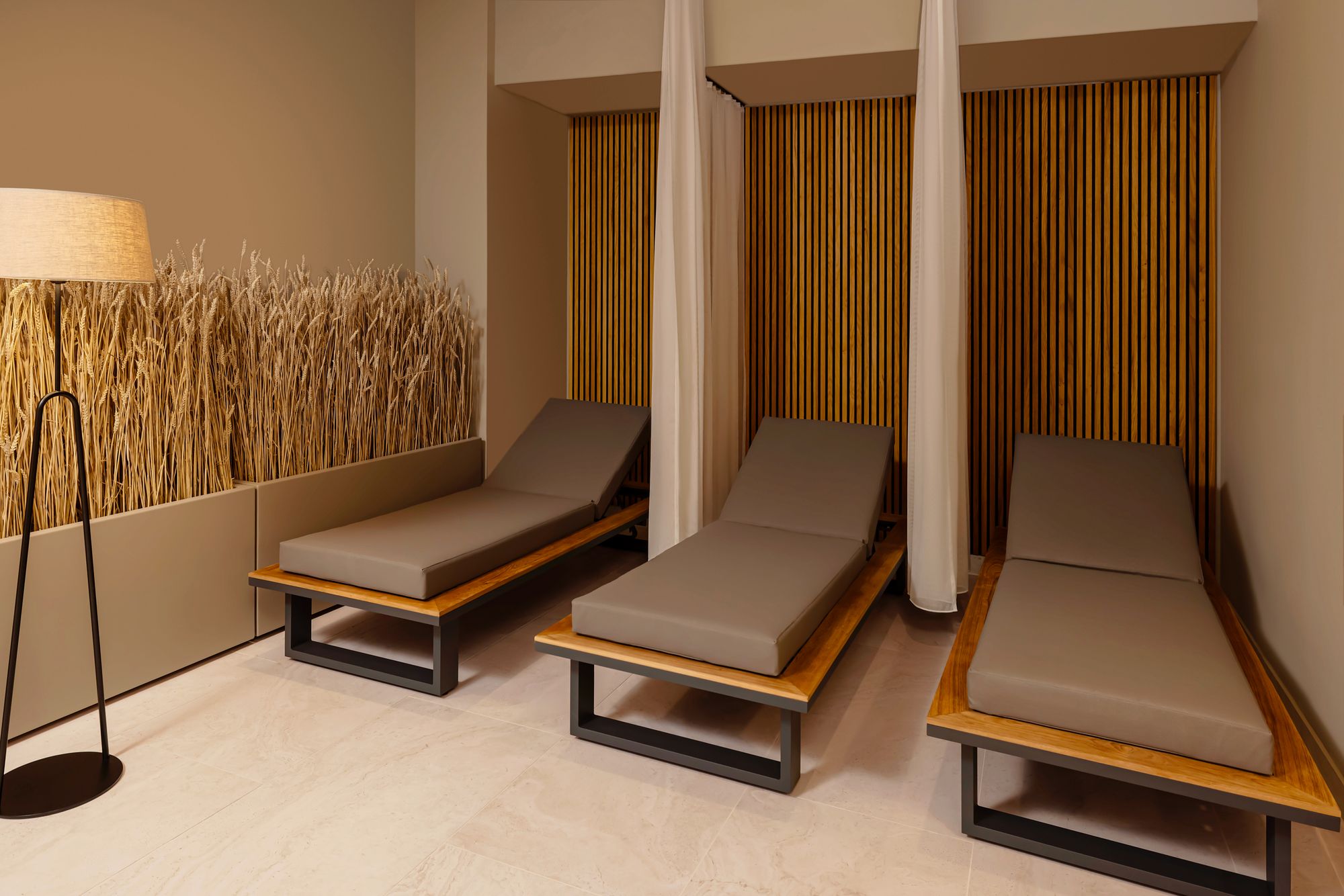 Hilton Vienna Waterfront - Hospitality Snapshots