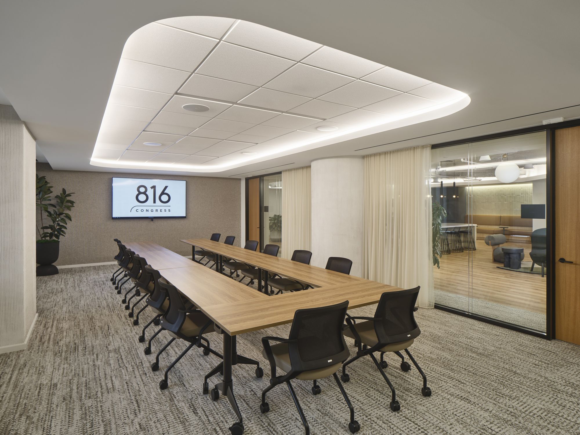 816 Congress Lobby and Amenity Spaces - Hospitality Snapshots